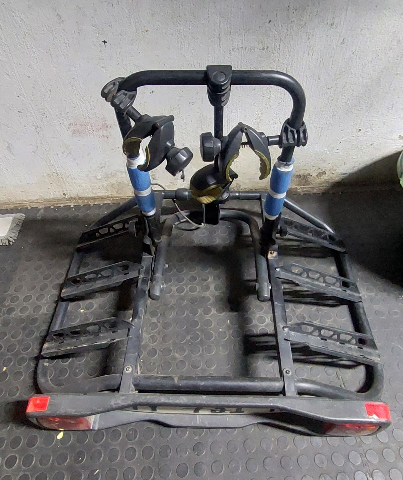 BUZZ RACK 3 BIKE | Bike Racks | Bike Hub