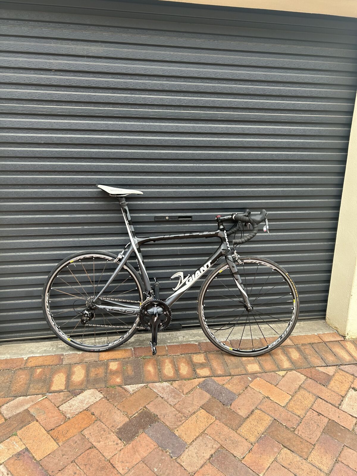 Giant TCR advanced team | Road Bikes | Bike Hub