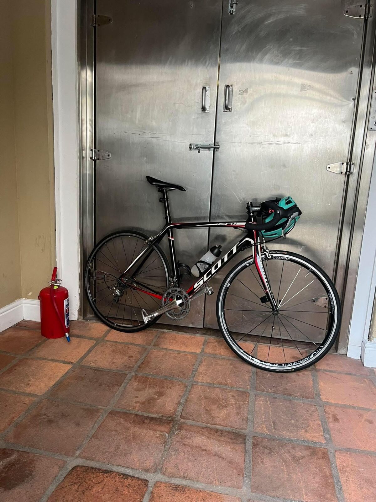 CR1 TEAM SCOTT CARBON ROADBIKE | Road Bikes | Bike Hub