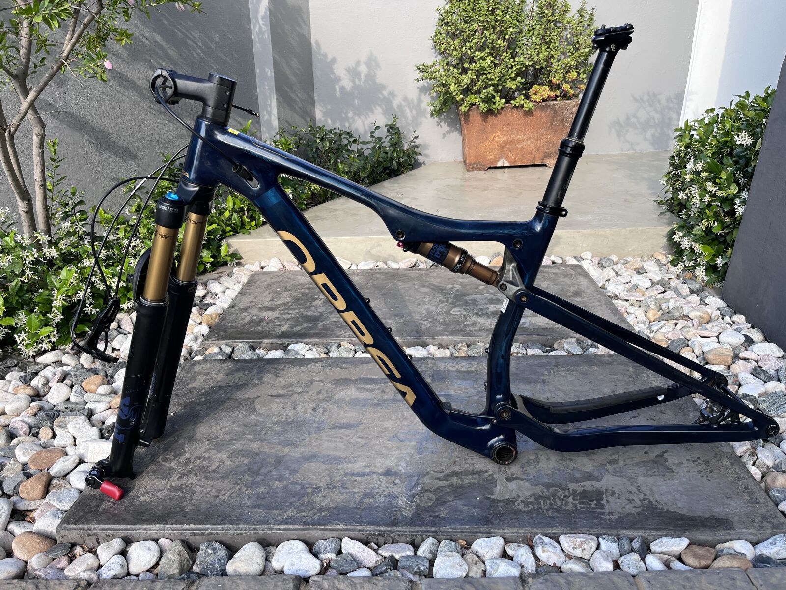 2022 Orbea Oiz Pro Frame with suspension | Dual Suspension Mountain ...