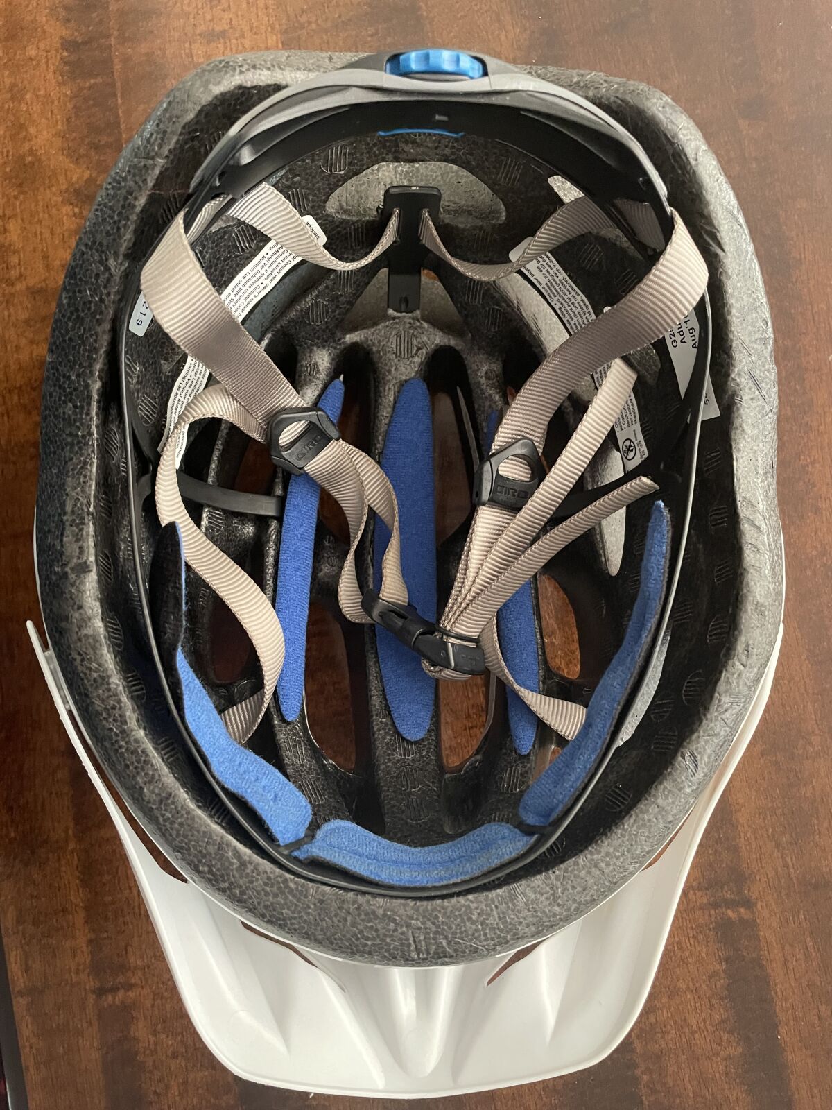 Giro Rift helmet | Helmets | Bike Hub