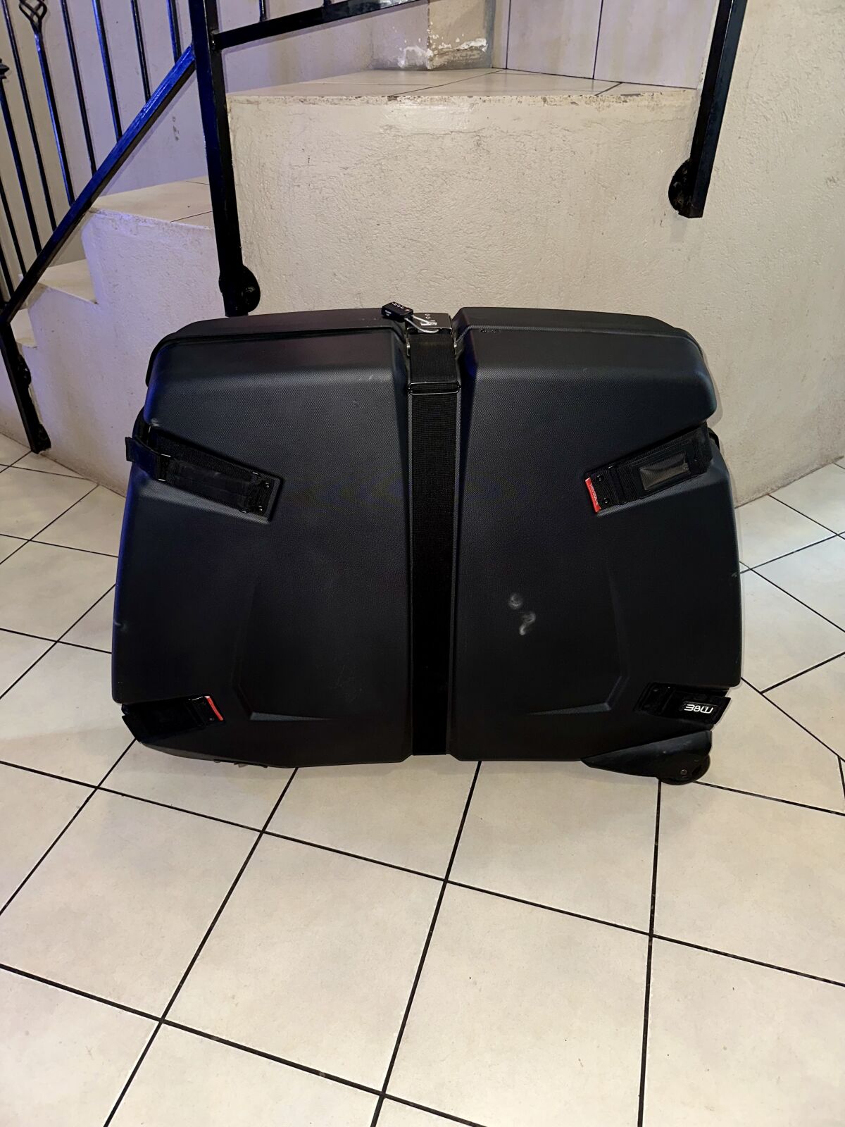 Bike Box 2.0 USED ONCE BOUGHT IN DUBAI. | Bike Bags & Boxes | Bike Hub