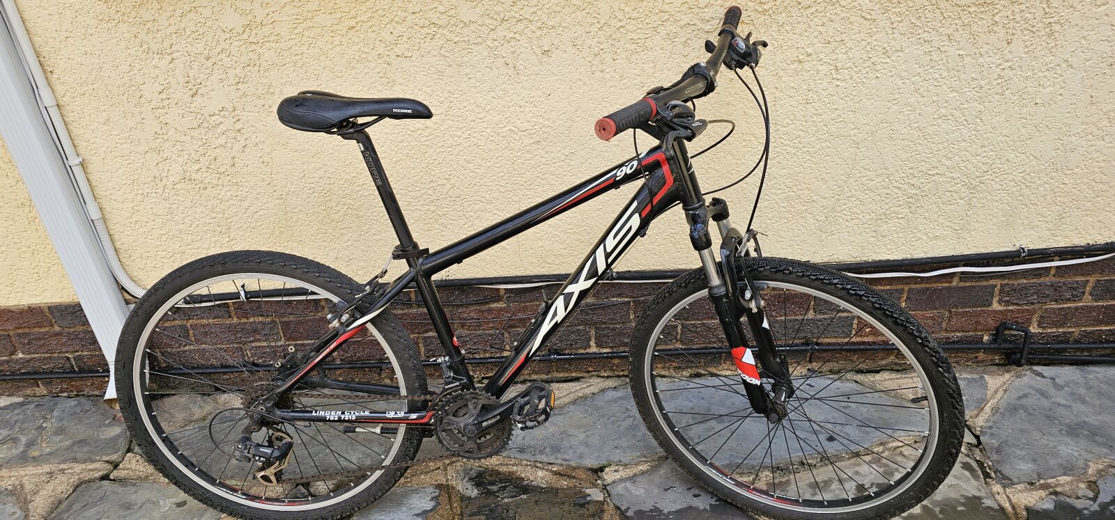 Axis bike | Hardtail Mountain Bikes | Bike Hub