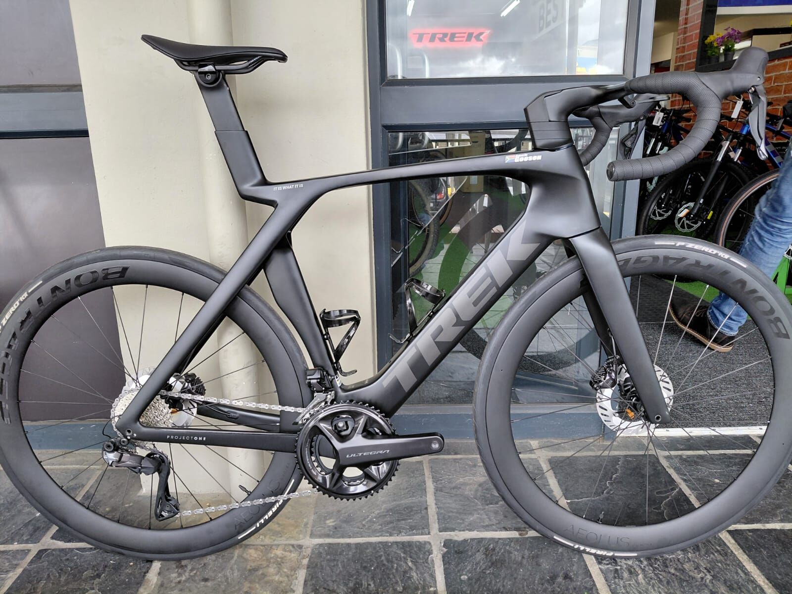 TREK Madone SLR Project One | Road Bikes | Bike Hub