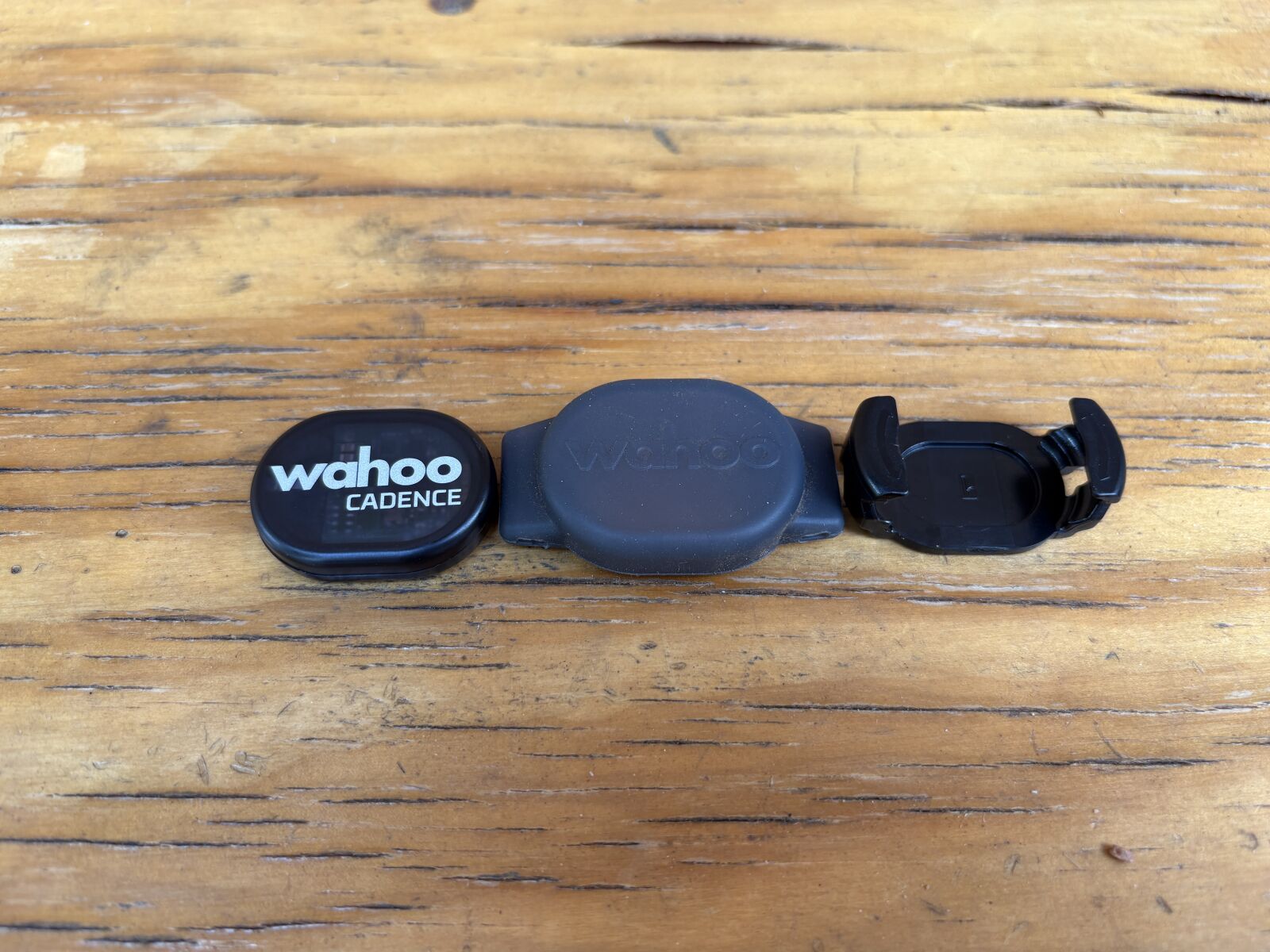 Wahoo Cadence Sensor | Includes Mounts | Sensors, Mounts & Accessories ...