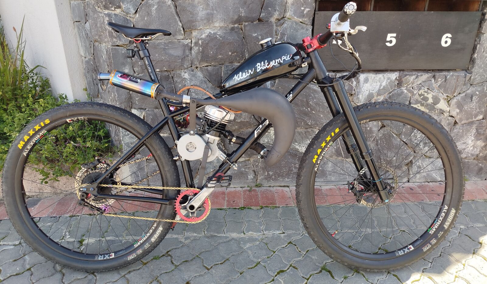 2 stroke motorized conversion - brutally fast | Commuter E-Bikes | Bike Hub