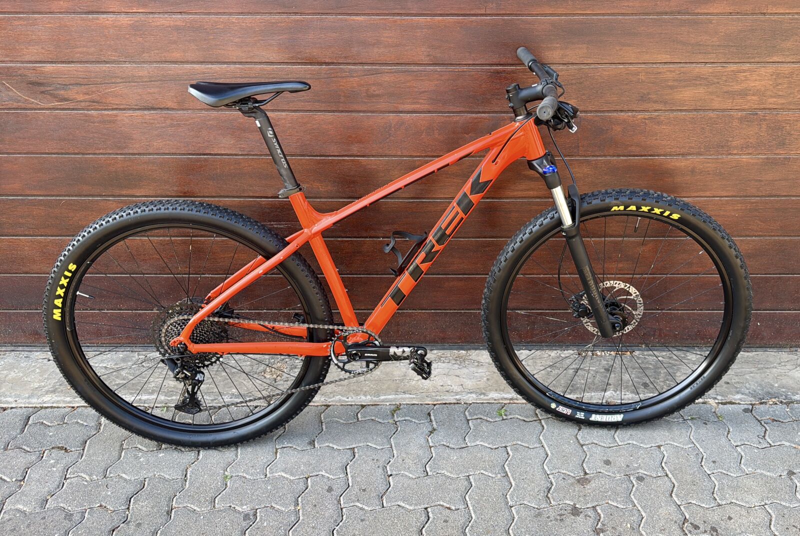 Trek Marlin 7 Gen 2 | Hardtail Mountain Bikes | Bike Hub