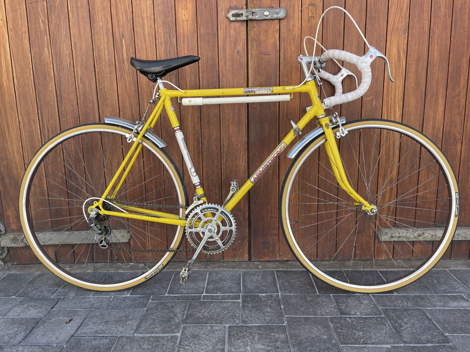1976 Armstrong Raleigh racing bike | Vintage Bikes | Bike Hub