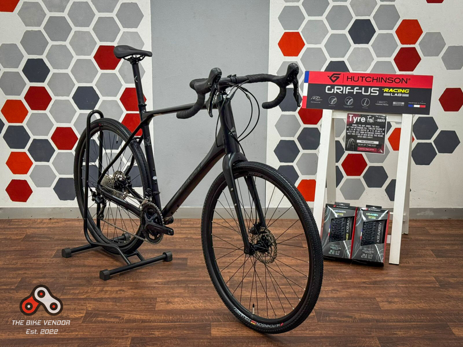Merida Silex 400 - Shimano 105 - Hydraulic Discs | Gravel Bikes | Bike Hub
