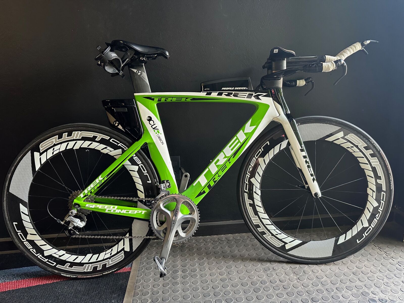 Trek Speed Concept | Triathlon & Time Trial Bikes | Bike Hub