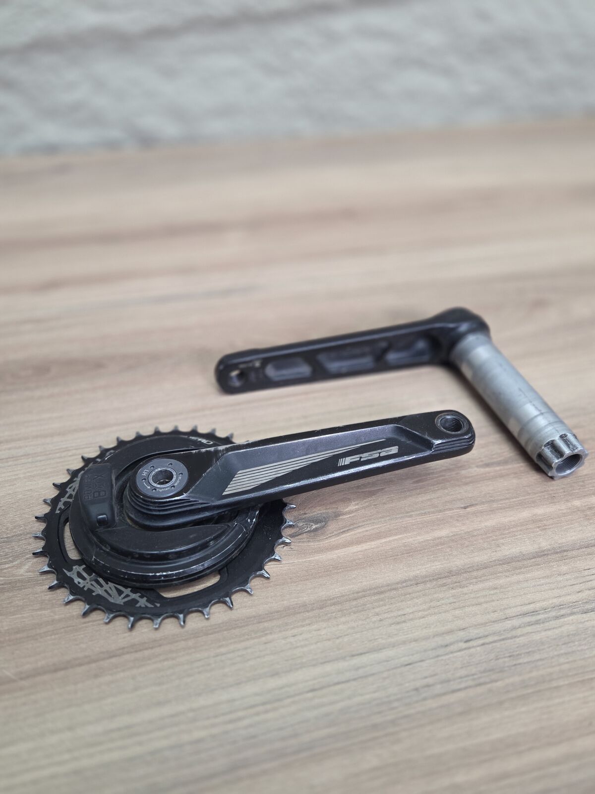 POWER 2 MAX POWER METER CRANKSET(175mm) | Power Meters | Bike Hub