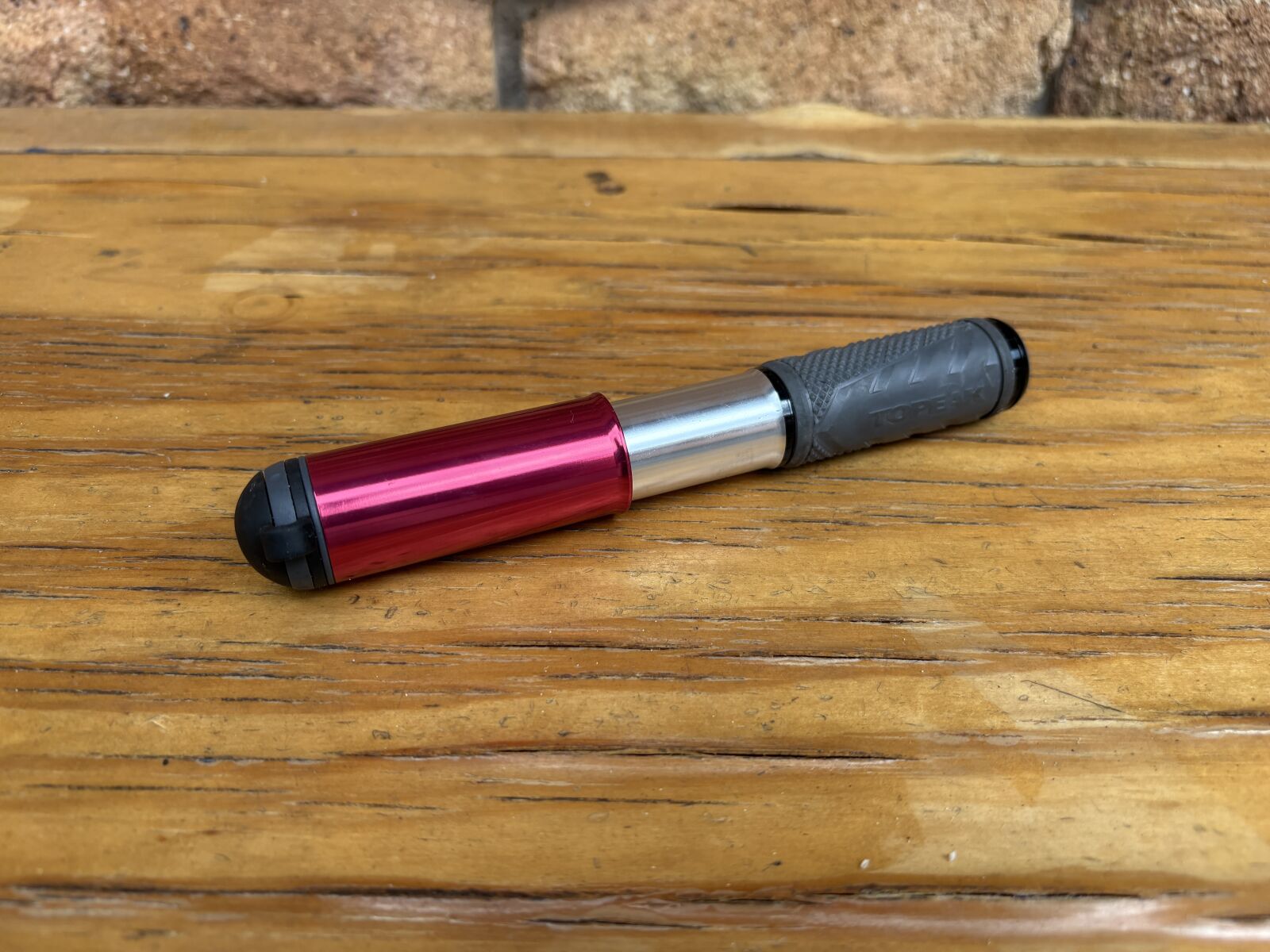 Topeak Rocket Race hand pump | Pumps | Bike Hub