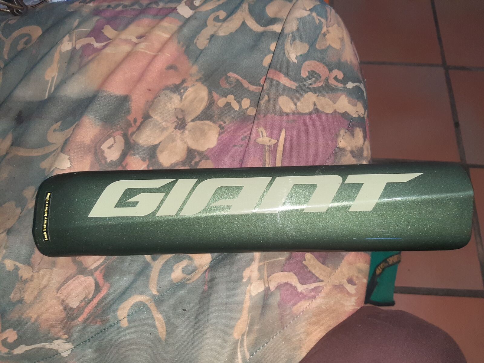 Giant revolt e battery | E-bike Frames & Parts | Bike Hub