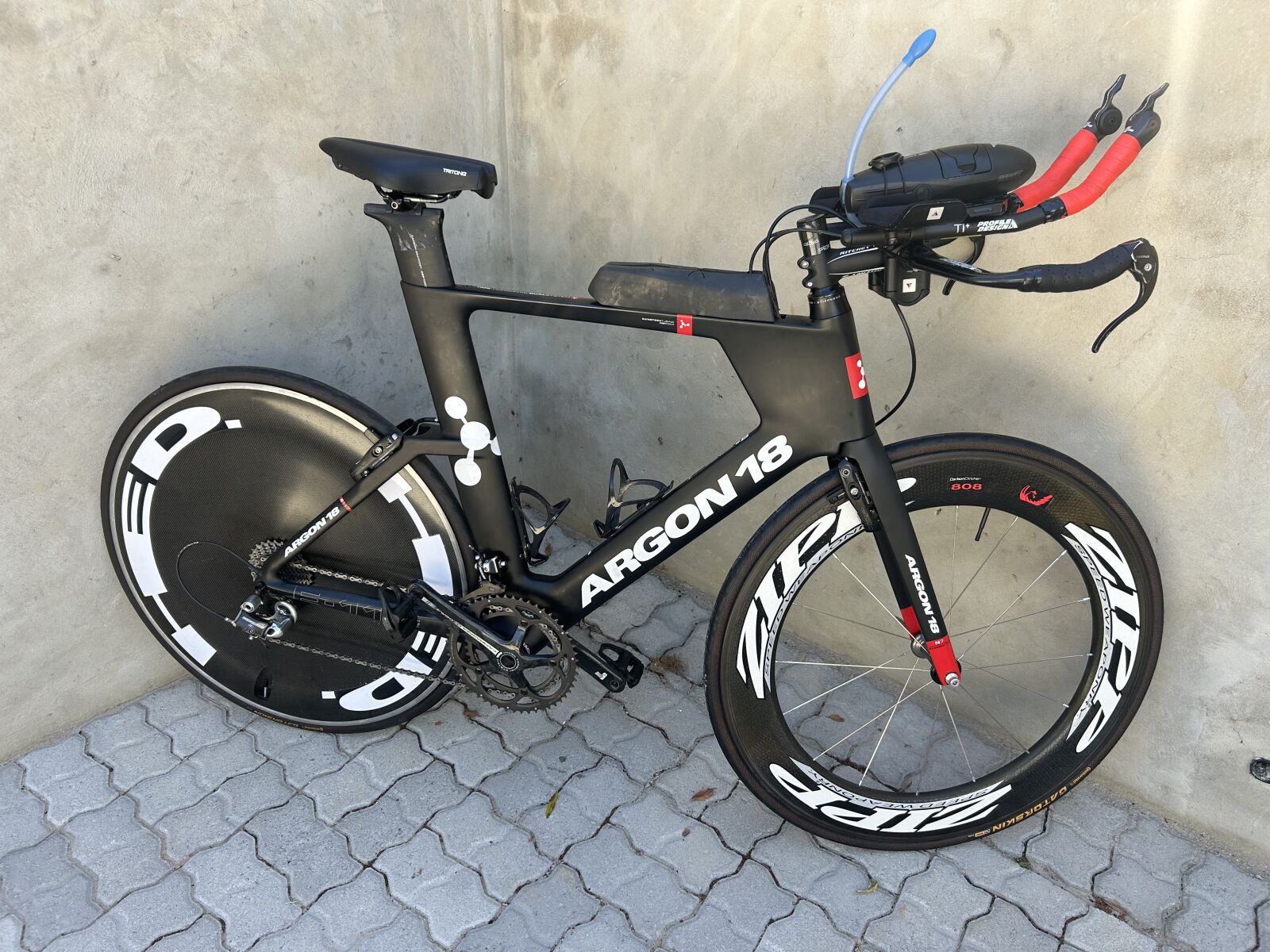 Argon 18 E117 Tri Bike | Triathlon & Time Trial Bikes | Bike Hub