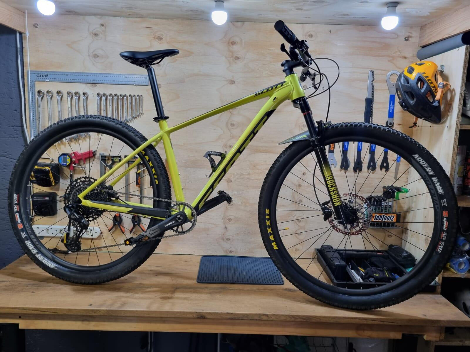 Scott Scale 970 | Hardtail Mountain Bikes | Bike Hub
