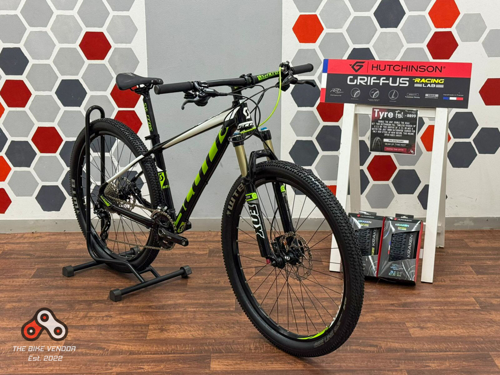Scott Scale 740 - Shimano XT - Fox CTD | Hardtail Mountain Bikes | Bike Hub