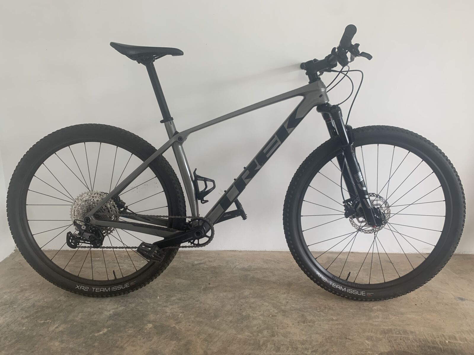 2023 Trek Pro Caliber 9.5 Large | Hardtail Mountain Bikes | Bike Hub