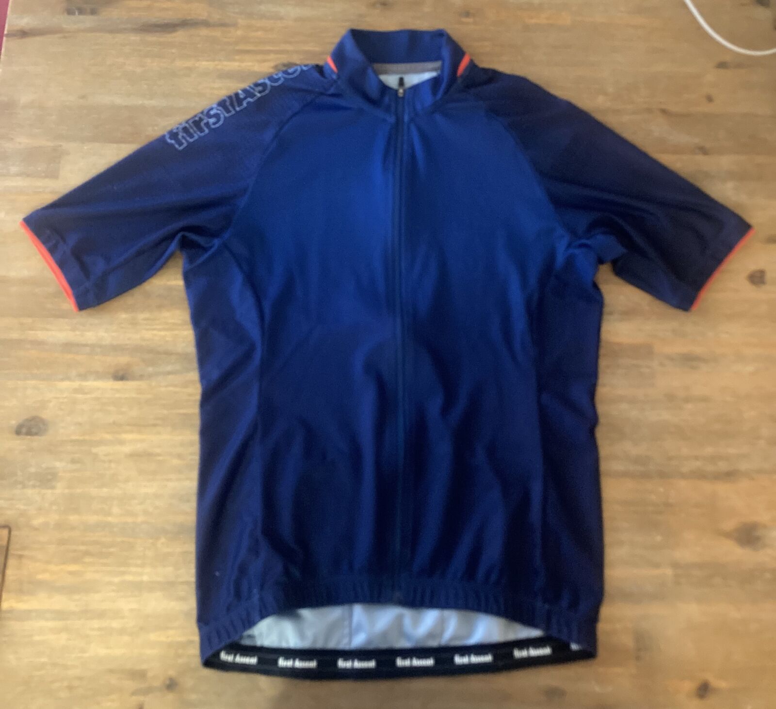First Ascent top | Jerseys | Bike Hub