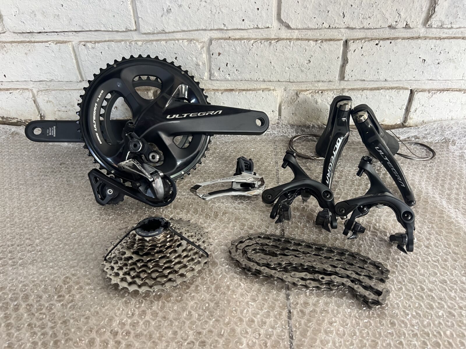 Shimano Ultegra group set (see description) | Complete Groupsets | Bike Hub