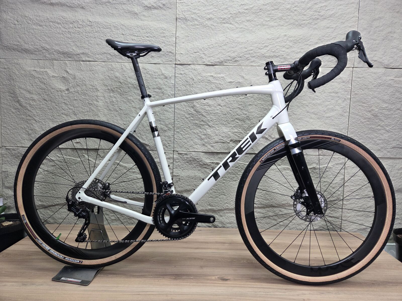 TREK CHECKPOINT ALR 5 (61cm) **2023-GRX-11SPD** | Gravel Bikes | Bike Hub