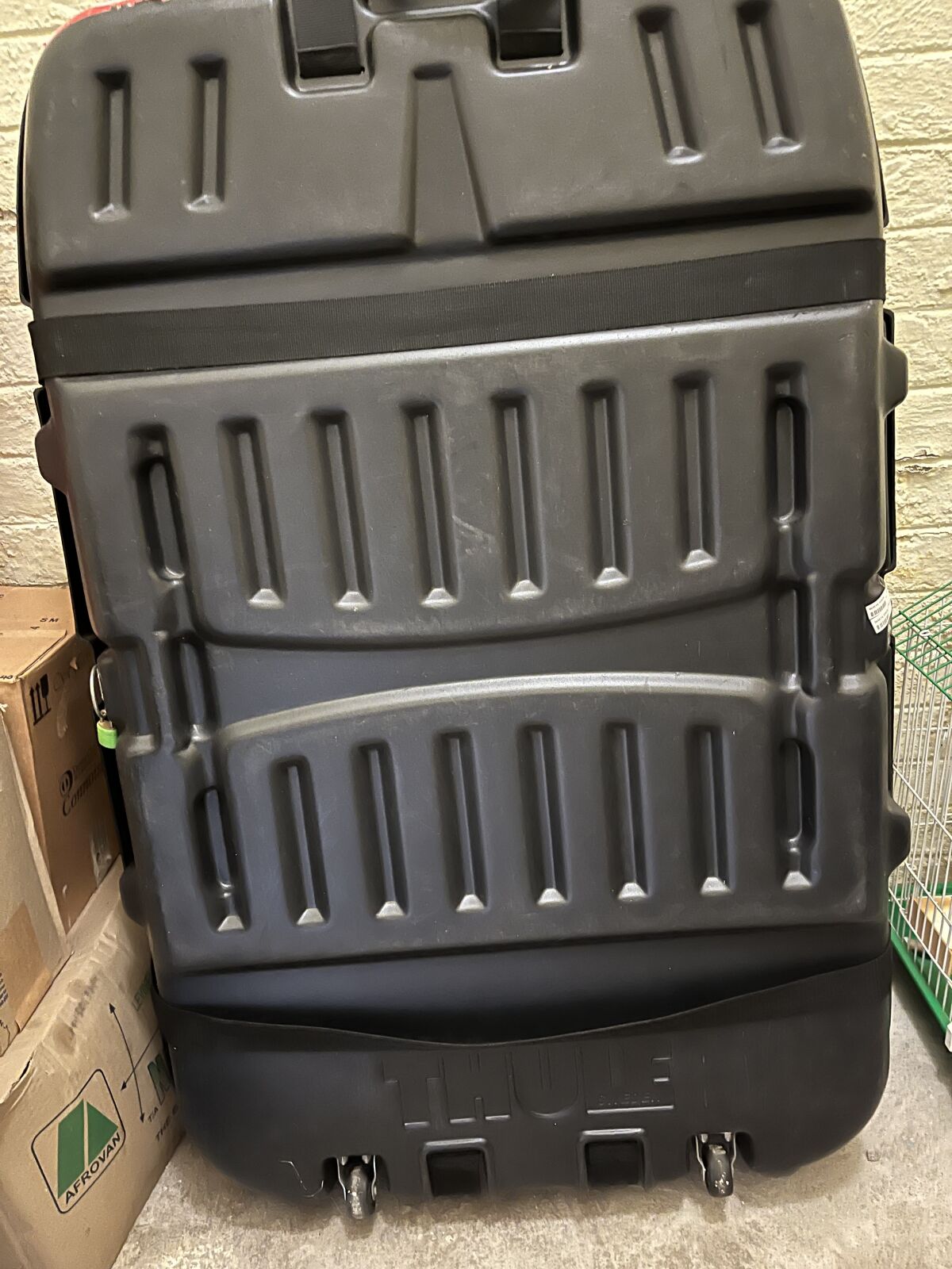 Thule BikeBox | Bike Bags & Boxes | Bike Hub