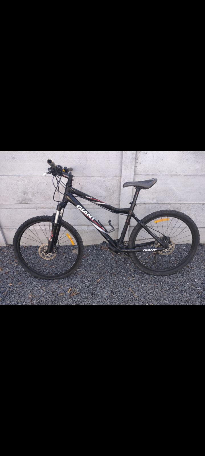 Giant Alias hardtail (Medium) | Hardtail Mountain Bikes | Bike Hub