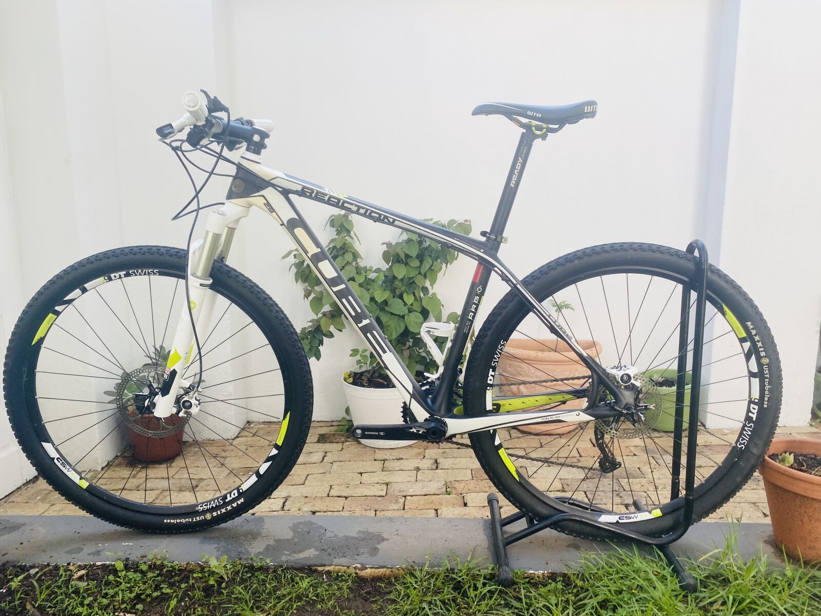 Cube Reaction Pro Carbon Large 29er | Hardtail Mountain Bikes | Bike Hub