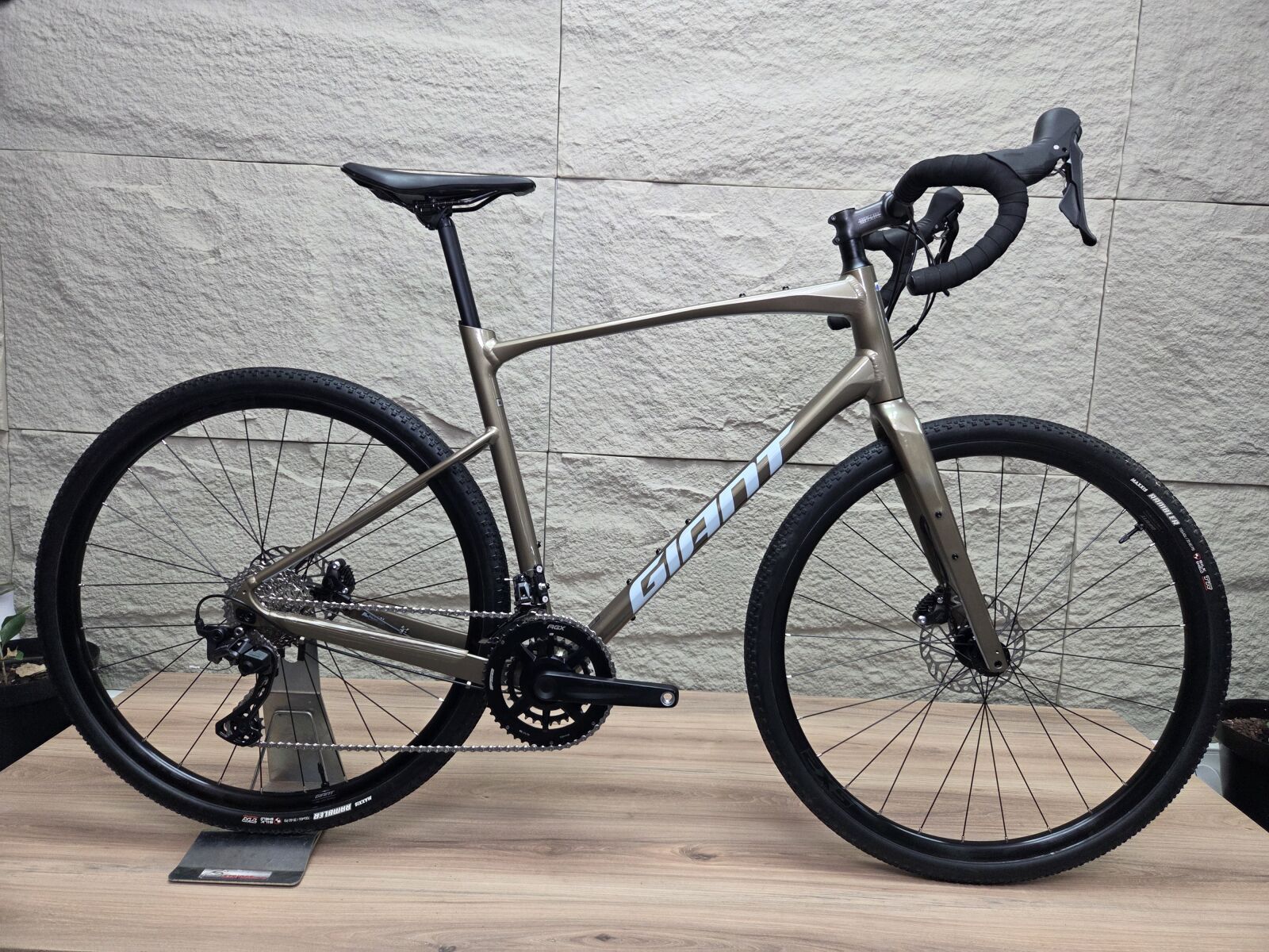 GIANT REVOLT 0 (XL) **SOLD** | Gravel Bikes | Bike Hub