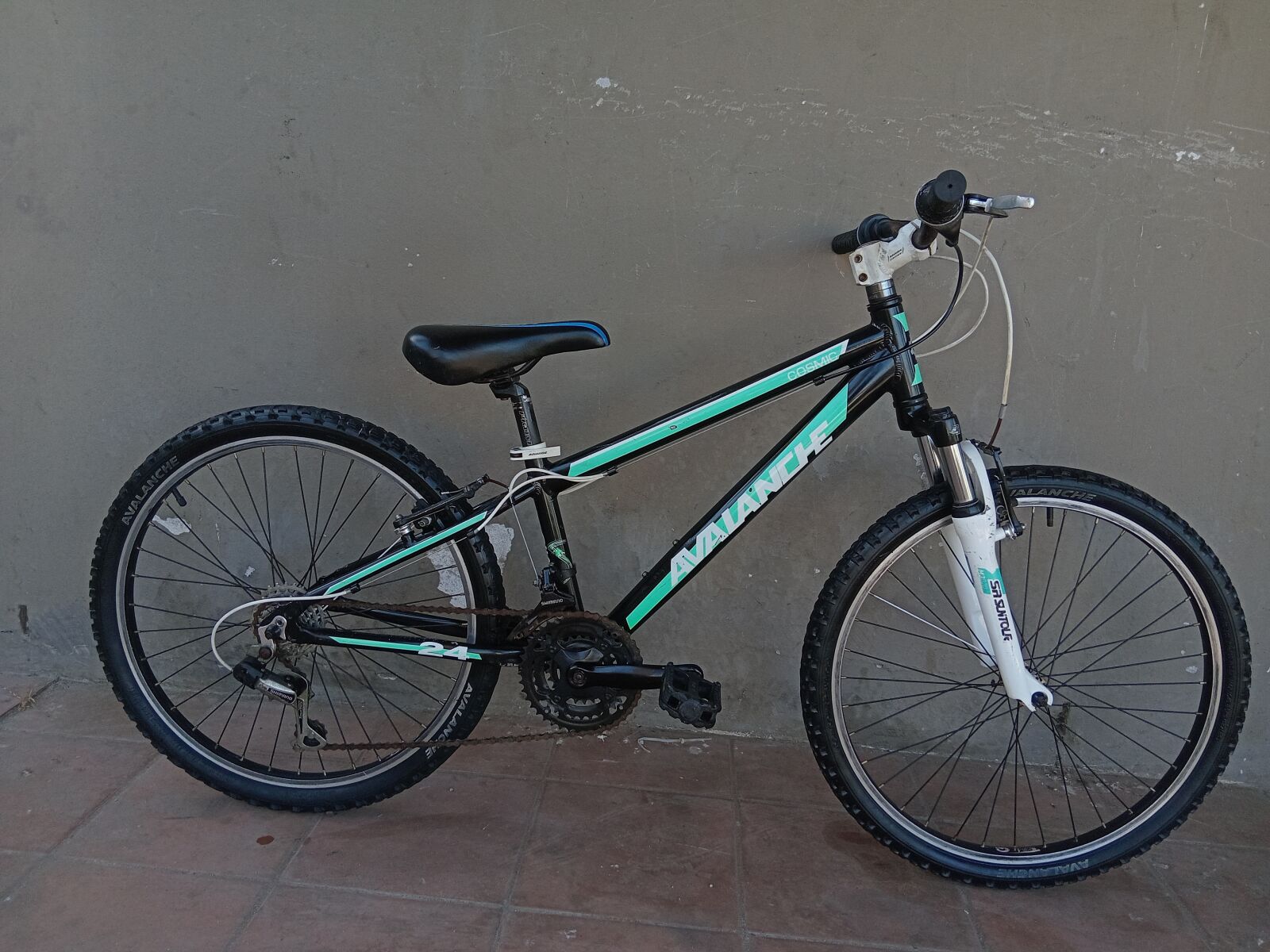 24inch avalanche cosmic | Kids Bikes | Bike Hub