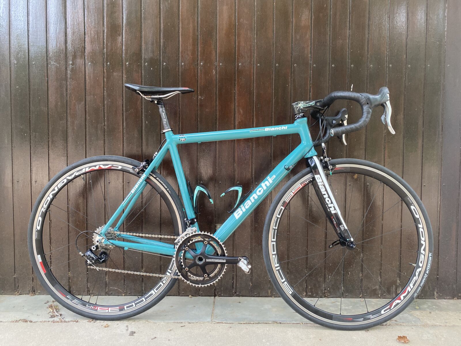 Bianchi SL3 - Classic Look + Modern Performance | Road Bikes | Bike Hub