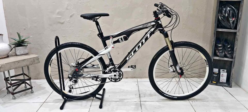 Scott Spark 40 MTB M | Dual Suspension Mountain Bikes | Bike Hub