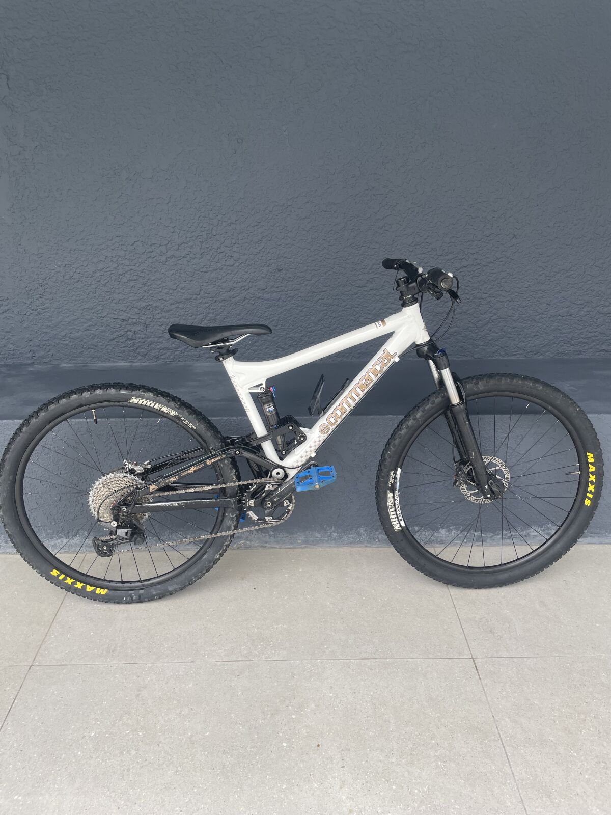 Commencal Meta 5.5 [Price Negotiable] | Dual Suspension Mountain Bikes ...