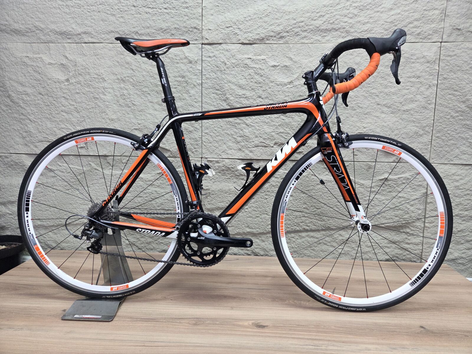 KTM Strada 4000 (55) **CARBON-10SPD** | Road Bikes | Bike Hub