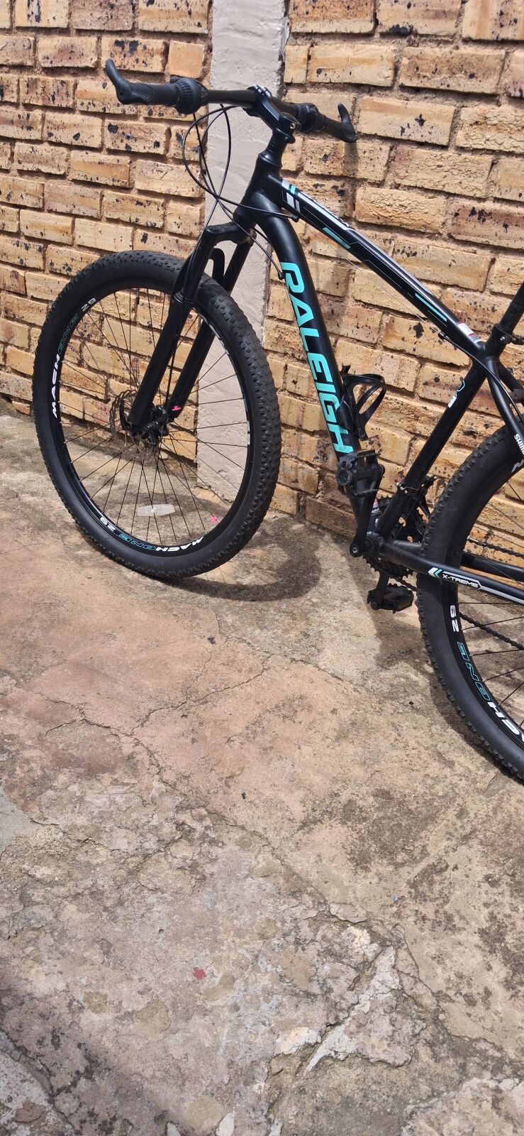 Raleigh 29 Mountain Bike | Hardtail Mountain Bikes | Bike Hub