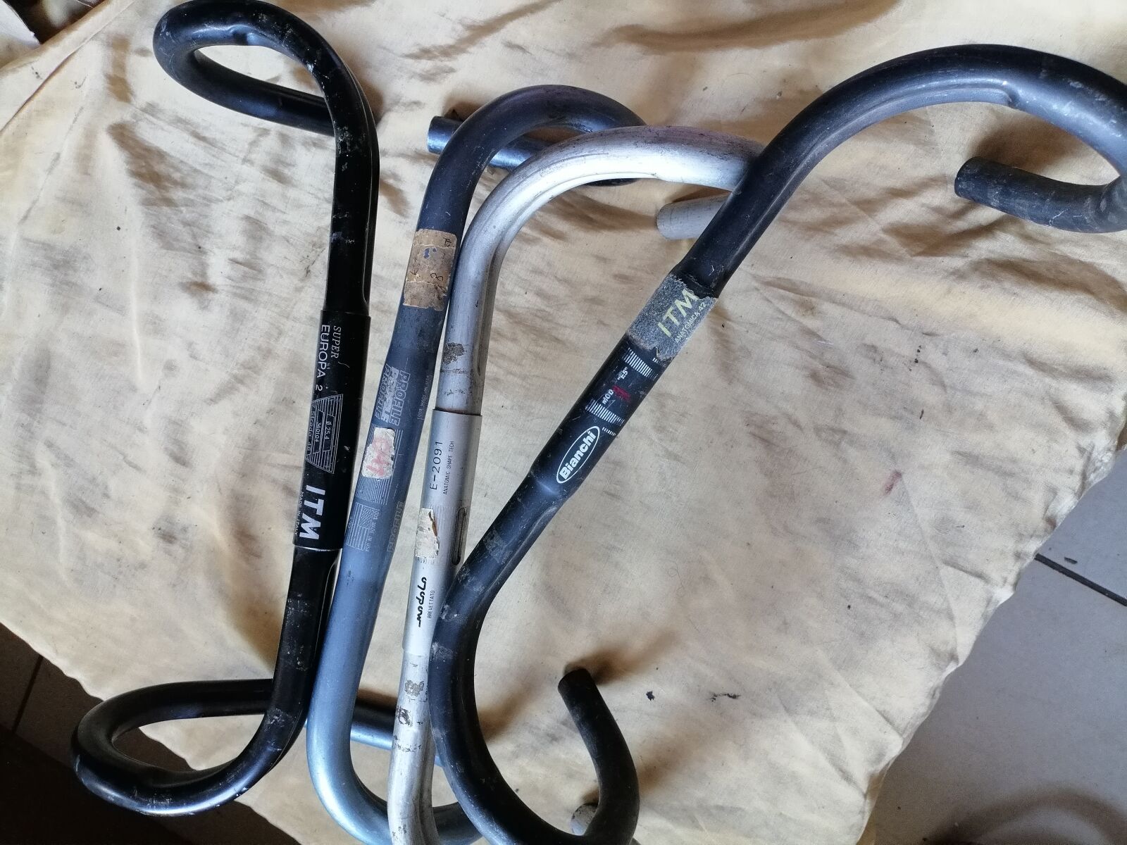 Vintage H/Bars 41cm | Handlebars | Bike Hub