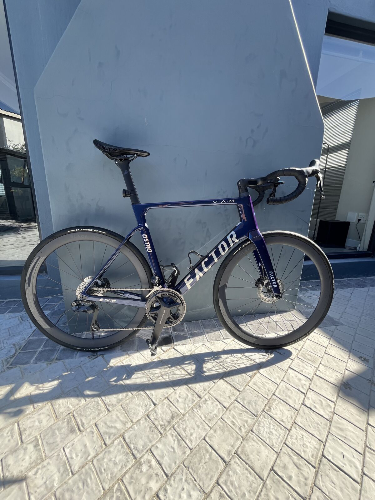 Factor VAM Ostro 58cm | Road Bikes | Bike Hub