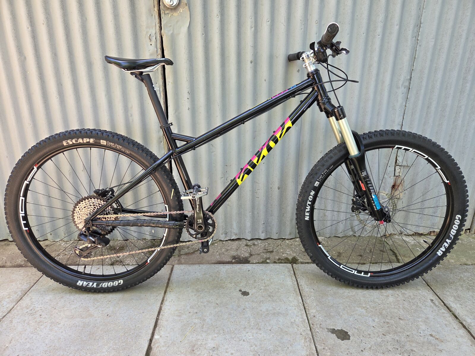 Cotic BFE Medium | Hardtail Mountain Bikes | Bike Hub
