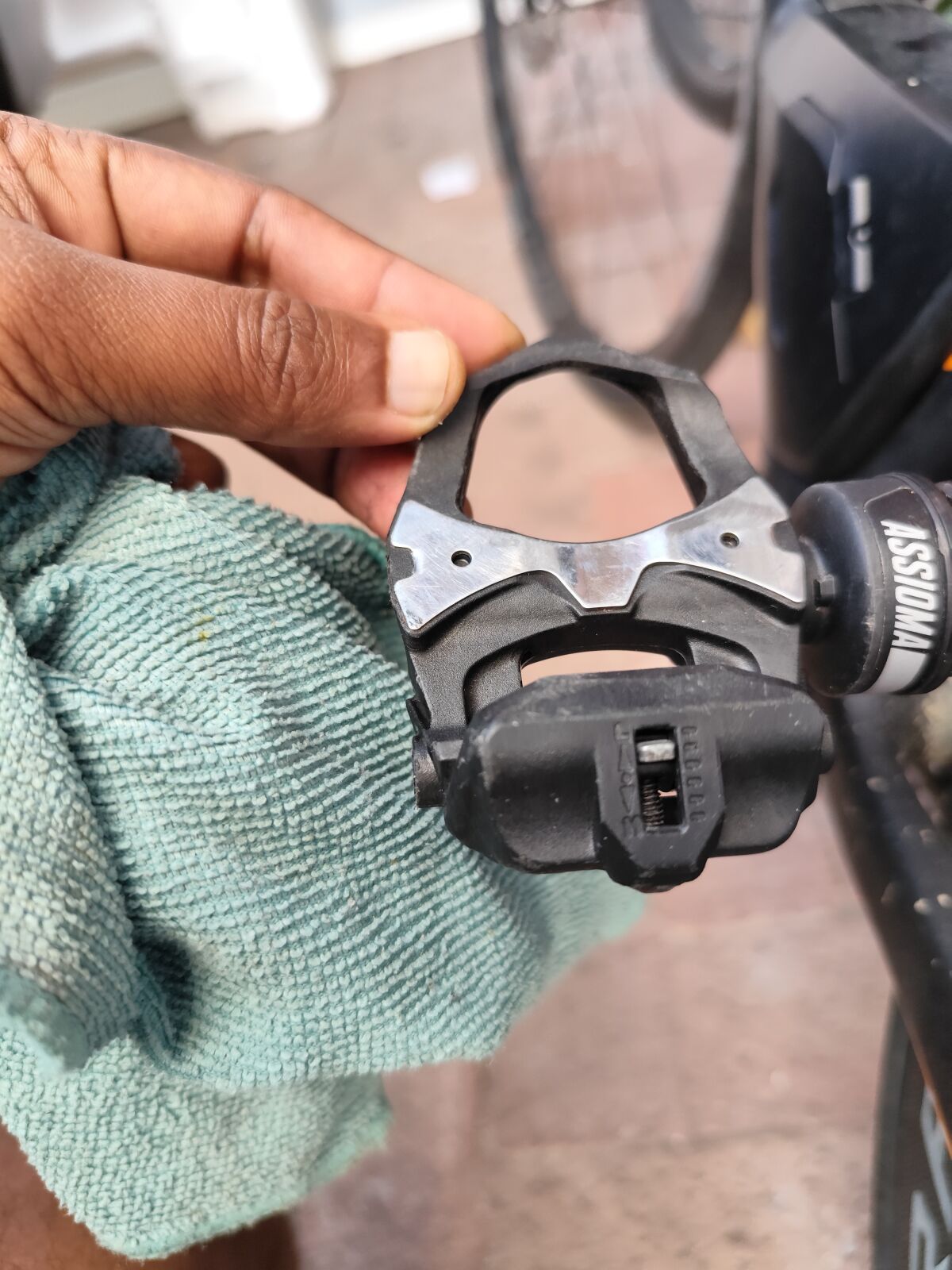 Favero Assioma Uno Power Meter | Power Meters | Bike Hub