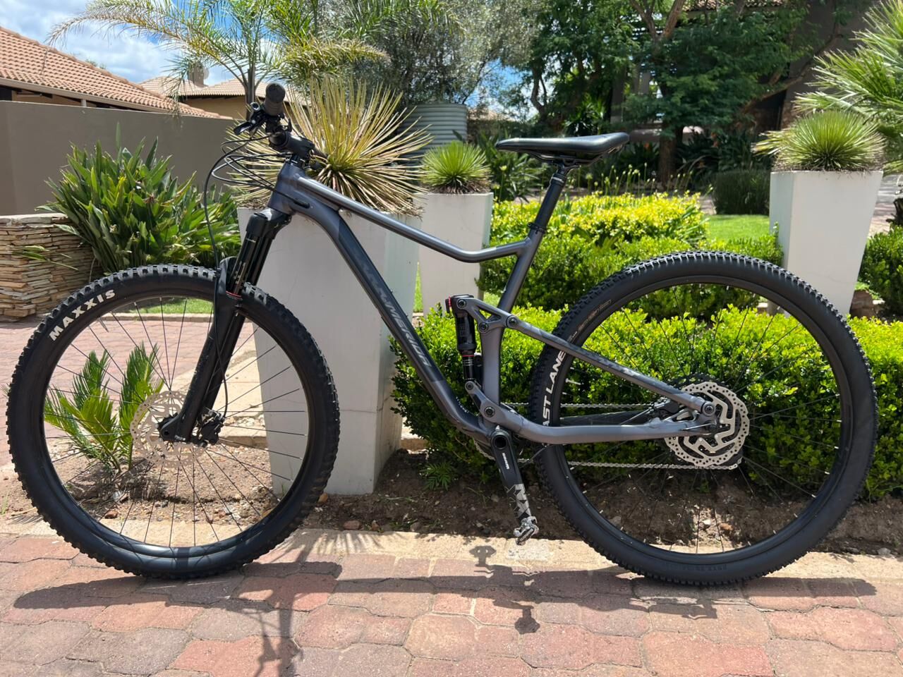 Merida 120-600 | Dual Suspension Mountain Bikes | Bike Hub