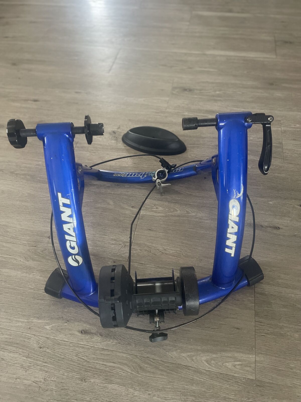 Giant Cyclotron | Indoor Trainers & Accessories | Bike Hub
