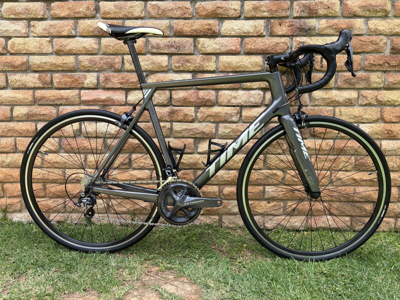 Time Alpe Du Heuz 01 Ultegra 11 Speed | Road Bikes | Bike Hub