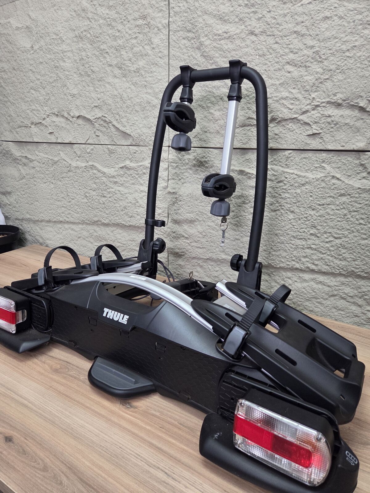 Thule Velocompact 925