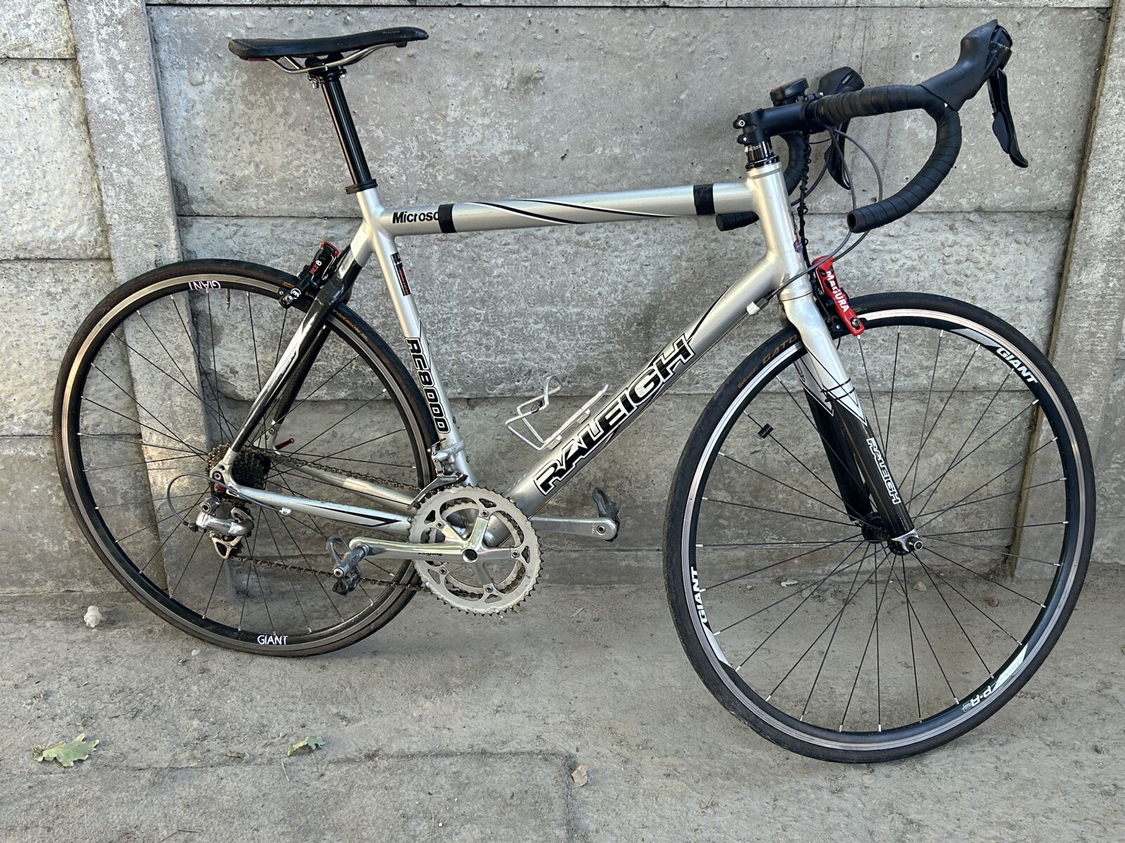 Raleigh carbon rc8000 road bike make a offer | Road Bikes | Bike Hub