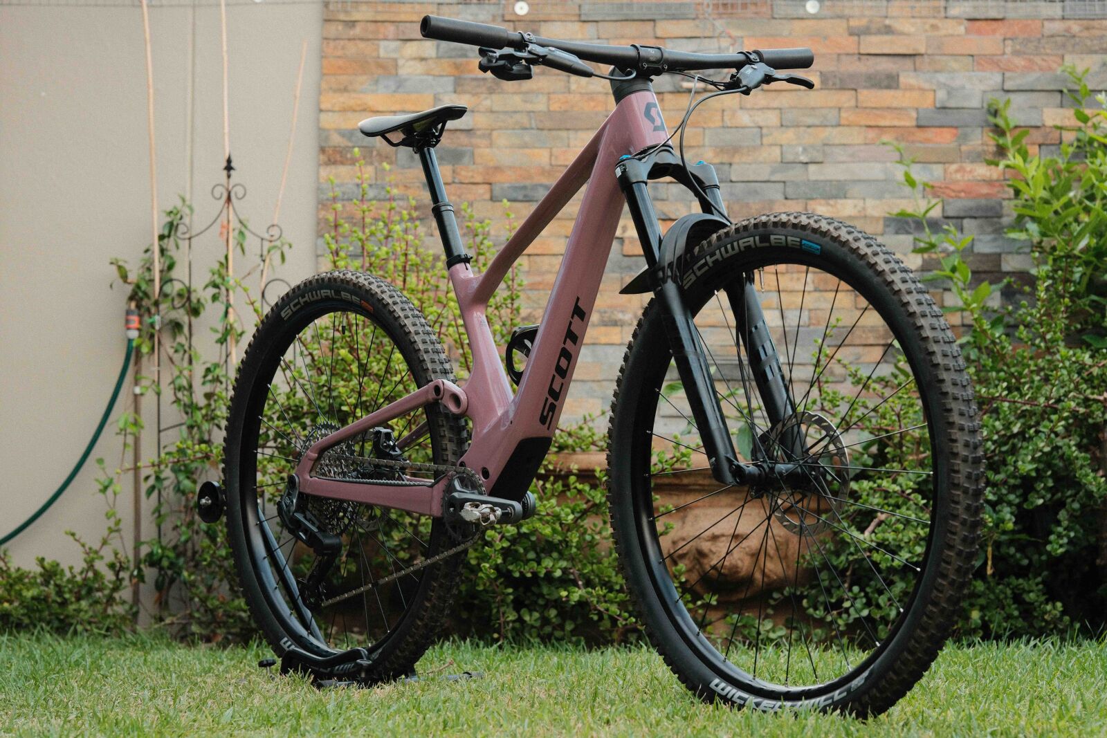 SCOTT Contessa Spark 910 TR AXS (2025) | Dual Suspension Mountain Bikes ...