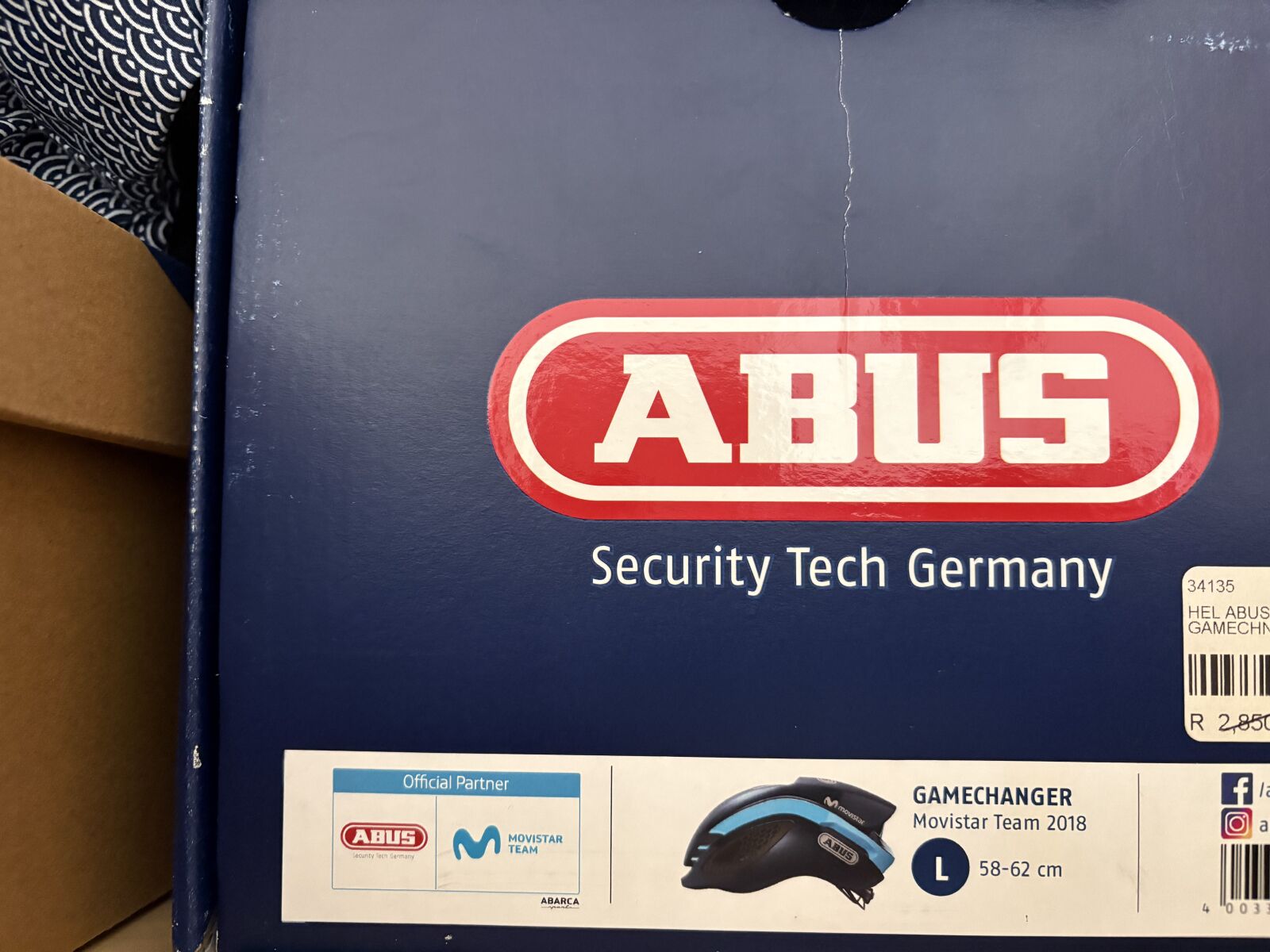 Abus Movistar helmet | Helmets | Bike Hub