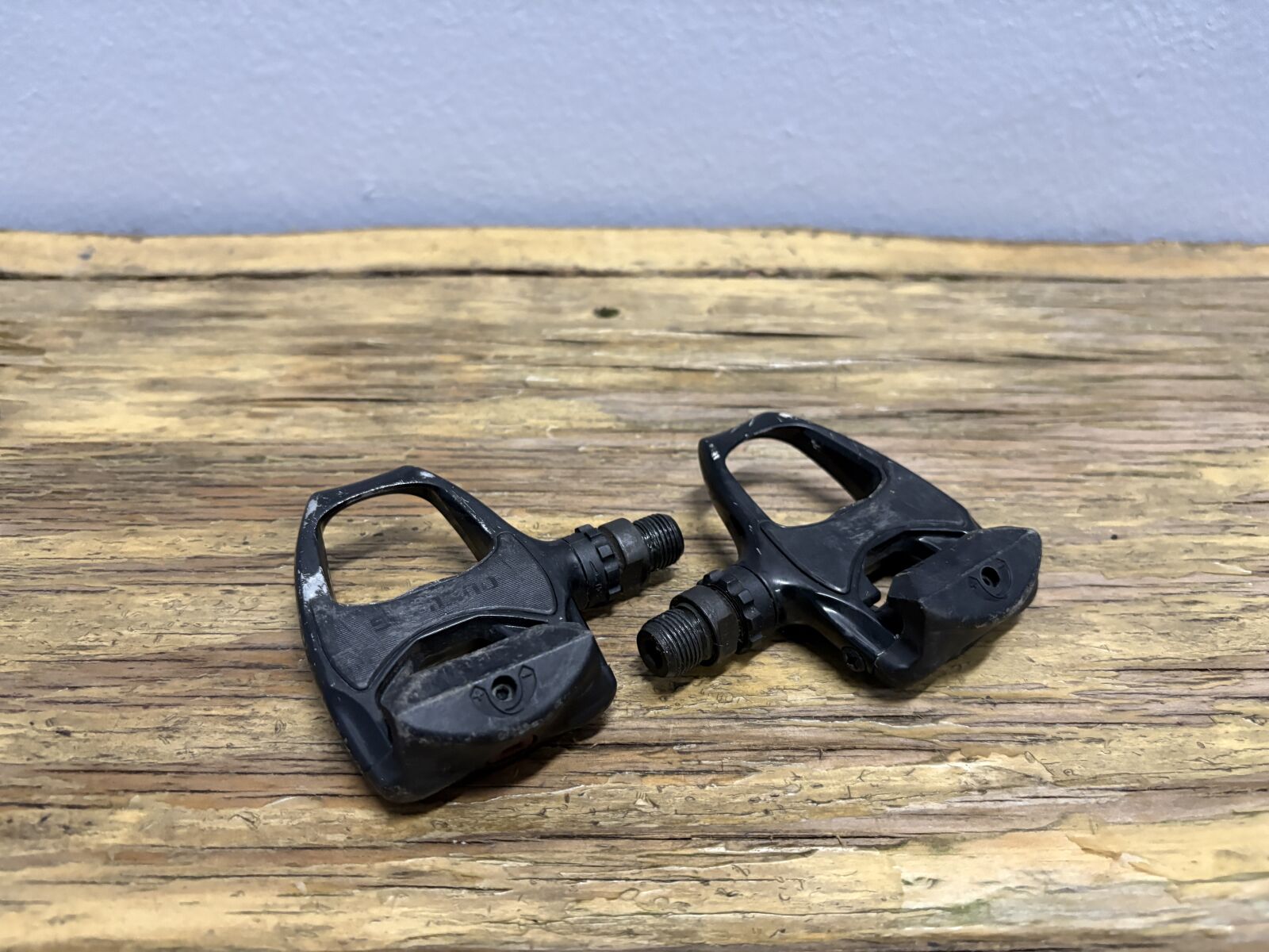 Shimano SPD PD-R540 Road Pedals | Pedals | Bike Hub