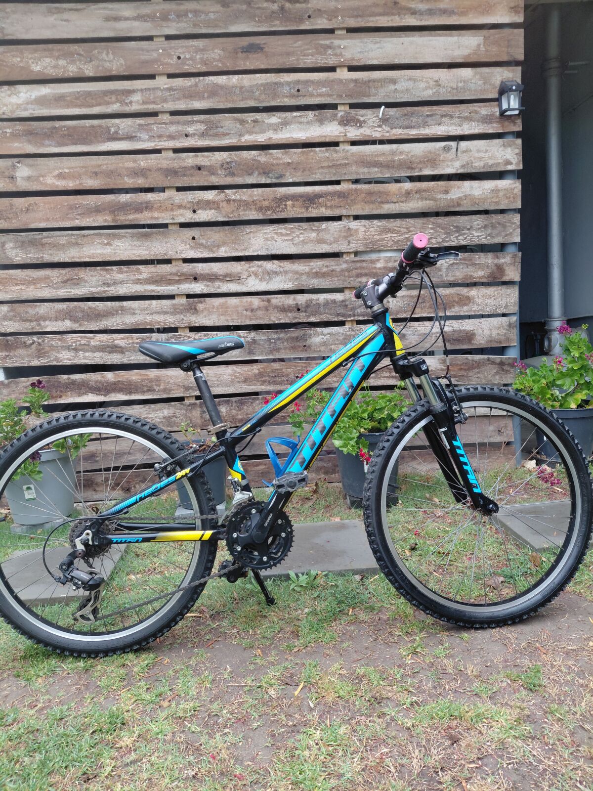 Titan mtb 24